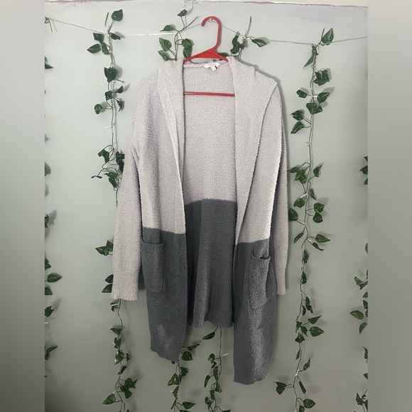 Candie's | Sweaters | Twotoned Cardigan In Size Medium | Poshmark